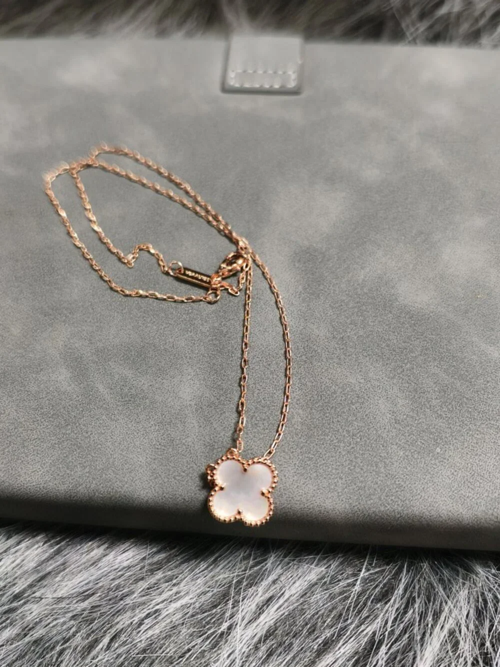 None | Jewelry | Van Cleef Arpels White Motherofpearl Fourleaf Clover ...